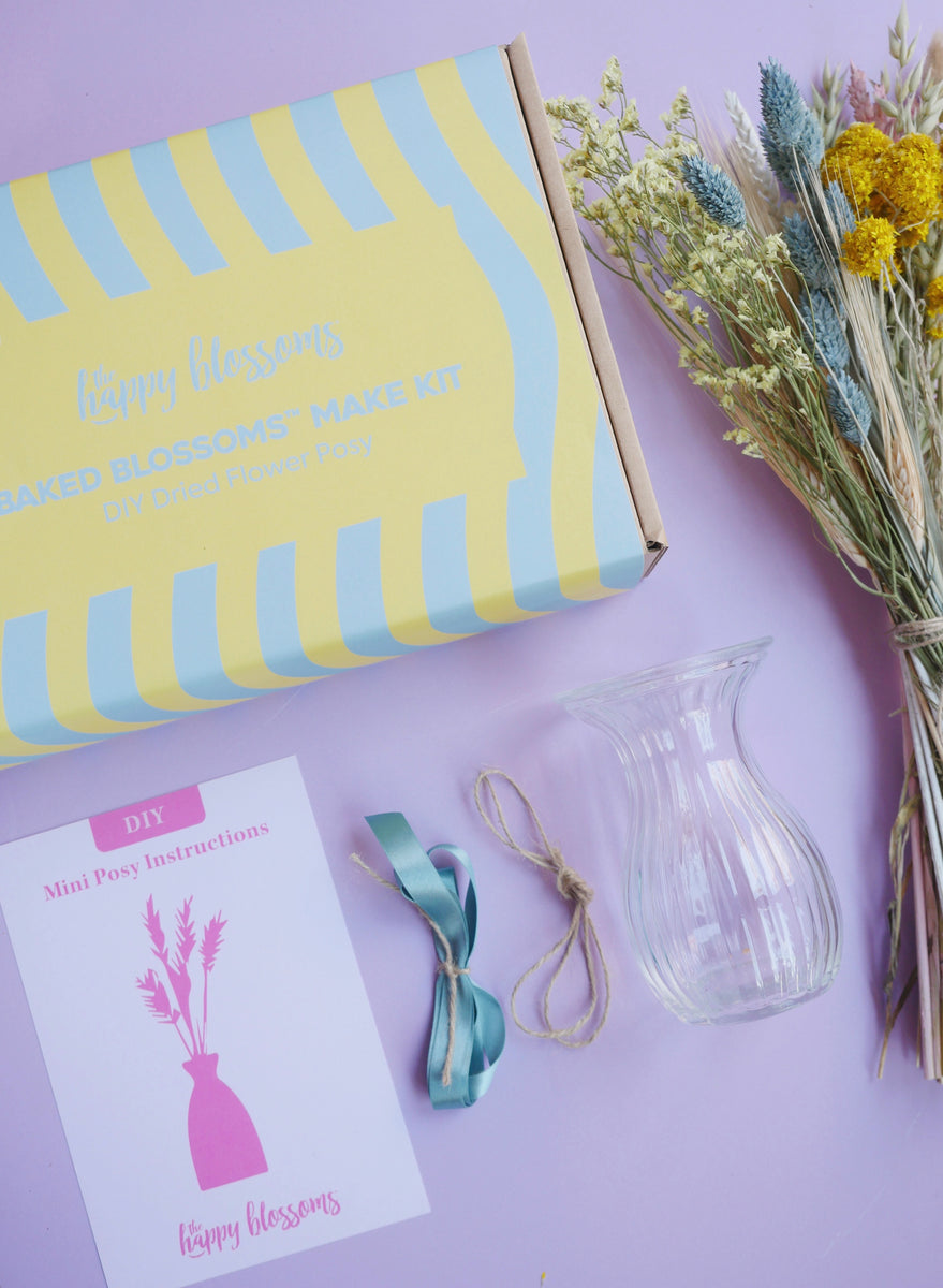 DIY Dried Flower Posy Make Kit – The Happy Blossoms